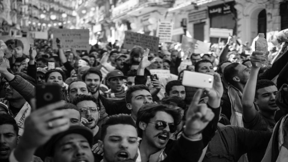 Revoltas que já ocorreram no Brasil: quais foram, motivos e mais!